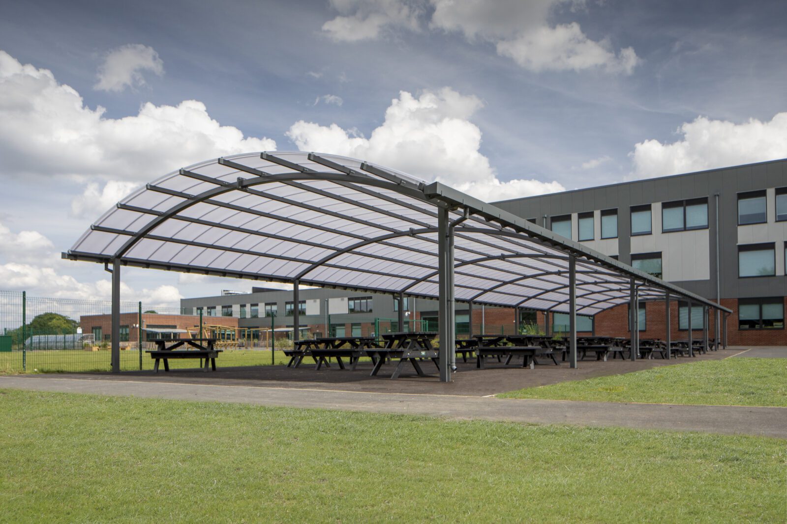 How to Cover an Outdoor Eating Area | A&S Landscape A&S Landscape